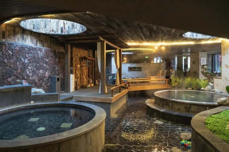 Sichuan: Ramada Guergou Hot Springs Tickets - An In-Depth Look at the Ramada Guergou Hot Springs Tour
