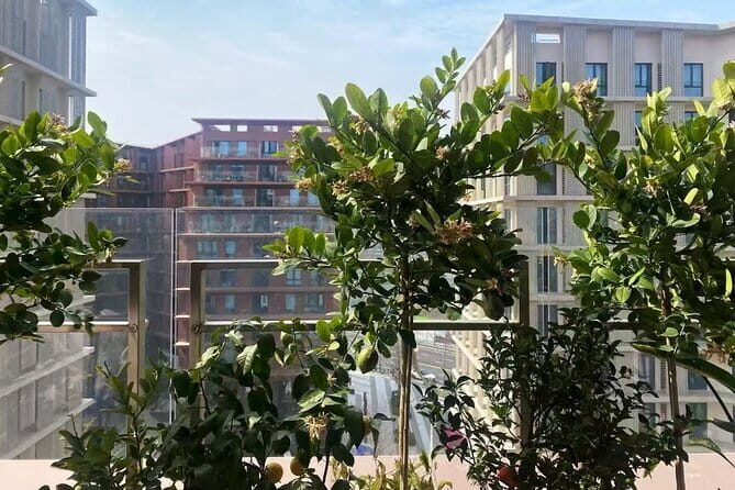 Sichuan Supper Club: Lala's Market-to-Home Journey - Key Points