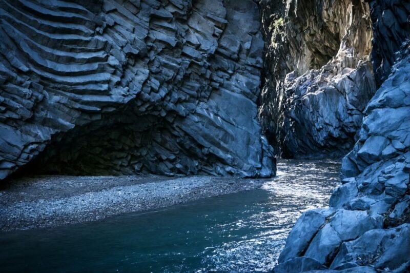 Sicily: Etna and Alcantara Gorges Full-Day Tour with Lunch - Key Points