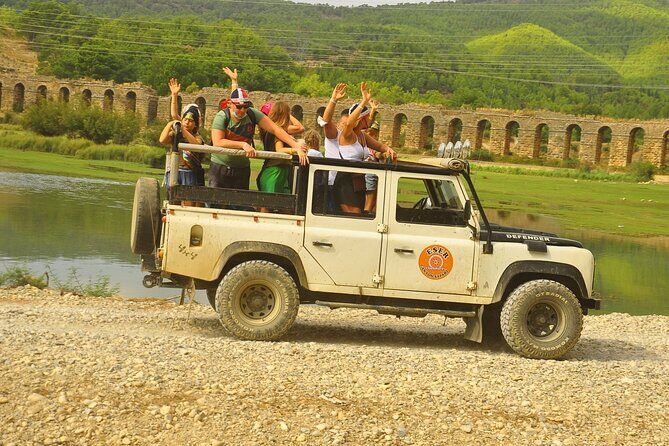 Side : Jeep Safari and Green Canyon See with Lunch - FAQ