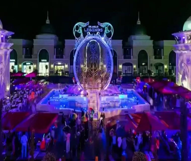 Side: Night Shows at The Land Of Legends with Transfer - Who Should Consider This Tour?