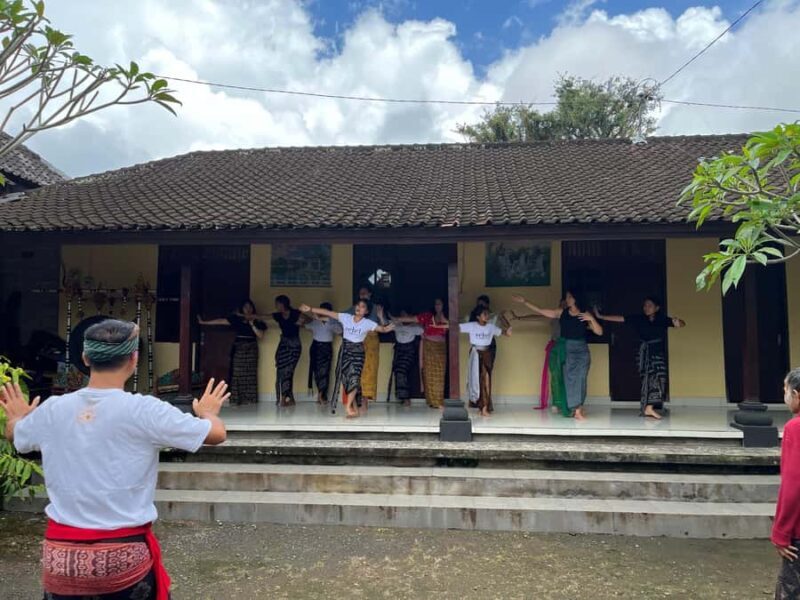 Sidemen: Learning Balinese Traditions with Youth Community - Key Points