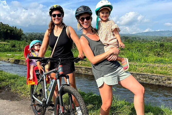 Sidemen's Hidden Gems: Cycle, Waterfall Adventure, & Craft - The Beginning: Exploring Sidemen Village