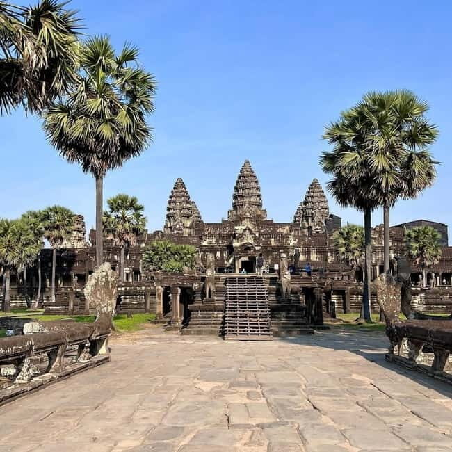 Siem Reap: 1-day group tour of Angkor with Spanish tour guide - What the Reviews Say