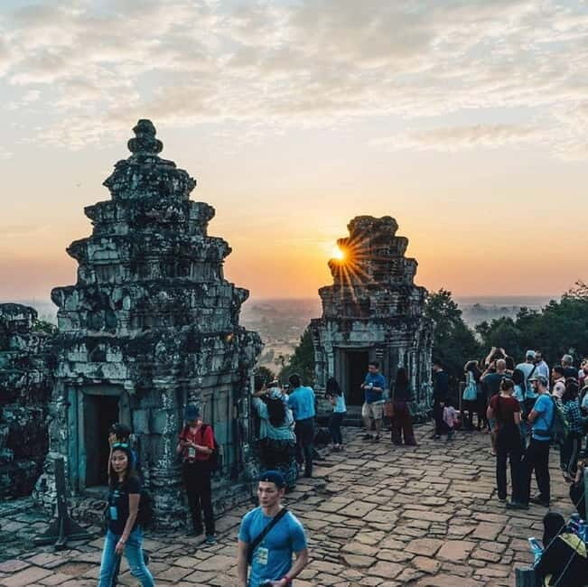 Siem Reap: Angkor 1-Day Private Tour with Sunset or Sunrise - Experience the Wonders of Angkor in a Day with a Private Guide