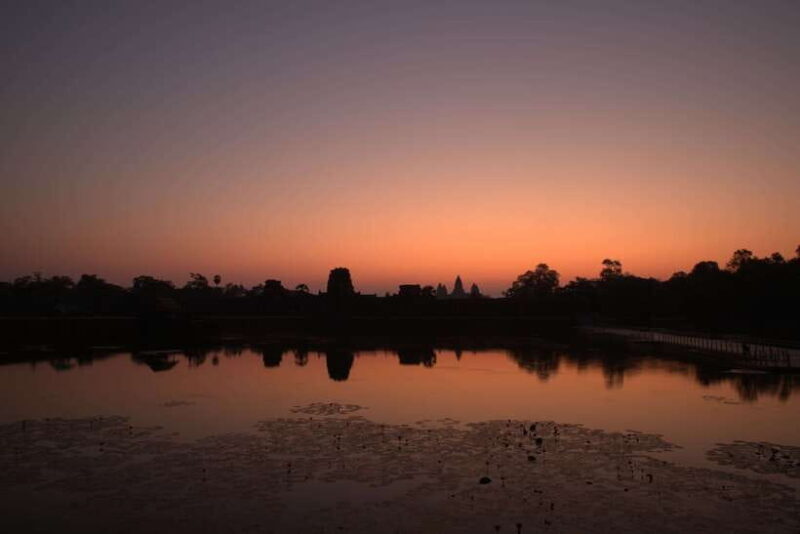 Siem Reap: Angkor Sunrise 1- or 2-Day Guided Temples Tour - Who Should Consider This Tour?