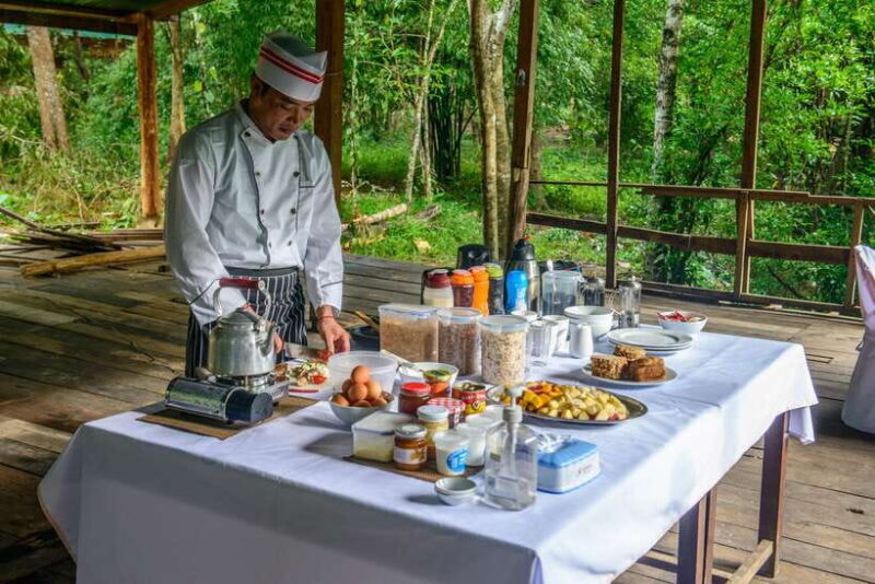 Siem Reap: Angkor Sunrise Bike Tour with Breakfast and Lunch - Authentic Local Experiences and Cultural Insights