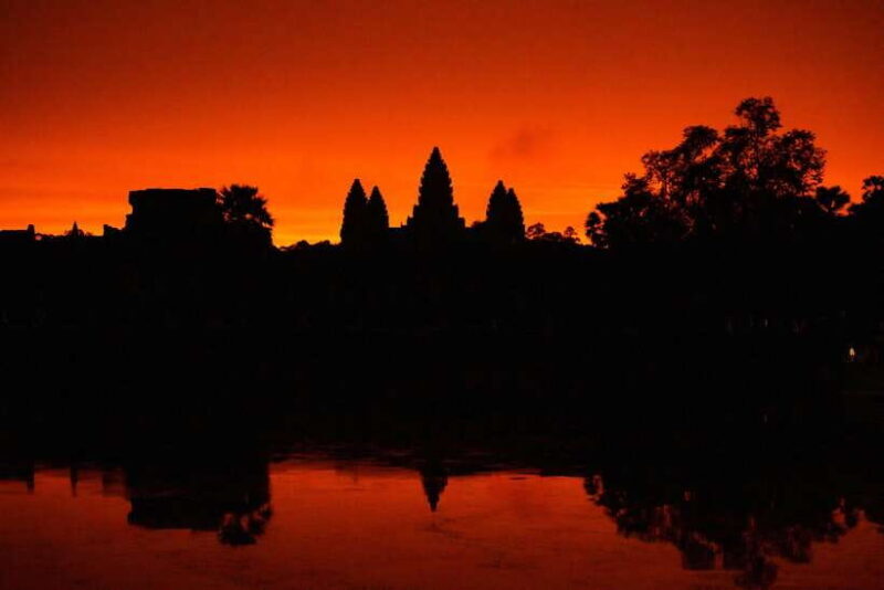 Siem Reap: Angkor Sunrise Private Tour - World Heritage Site - The Majesty of Angkor Thom and Bayon