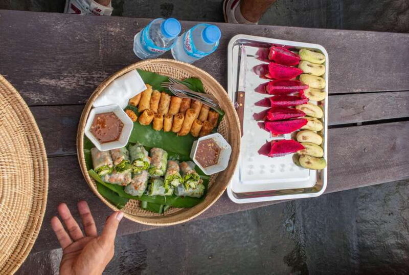 Siem Reap: Angkor Twilight & Boat Vespa Adventure - Authenticity and Guest Experience