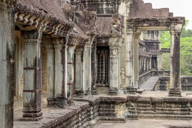 Siem Reap: Angkor Wat 3-Day Private Tour with Guide - Day 3: Sacred Mountains & Jungle Ruins