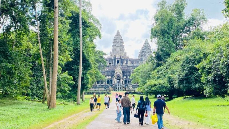 Siem Reap: Angkor Wat and War Museum Guided Tour - Practicalities and Value