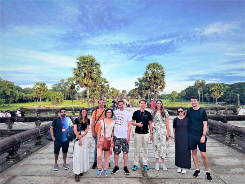 Siem Reap: Angkor Wat, Bayon & Ta Prohm Guided Tour - Key Points