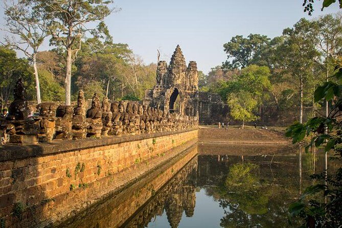 Siem Reap Angkor Wat Guide Tour Small Group - The Practicalities of the Tour