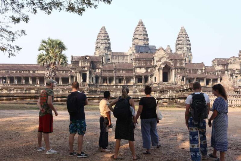 Siem Reap Angkor Wat Guide Tour -Small Group - Key Points