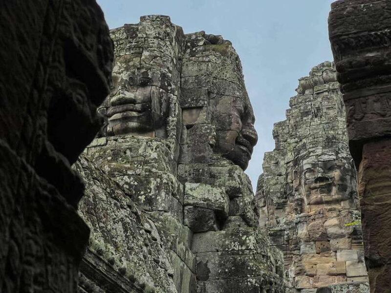 Siem Reap: Angkor Wat Small-Group Day Tour and Sunset - Key Points