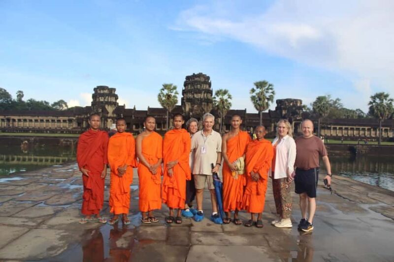 Siem Reap: Angkor Wat Sunrise/Set | 3-4 Hour Guided Tour - An Up-Close Look at the Experience