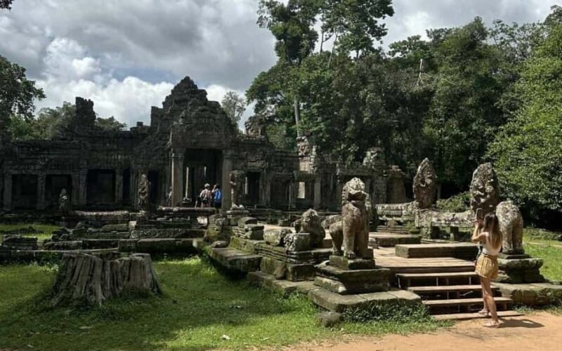 Siem Reap: Angkor Wat, Ta Prohm, & Bayon Guided Day Tour - FAQs
