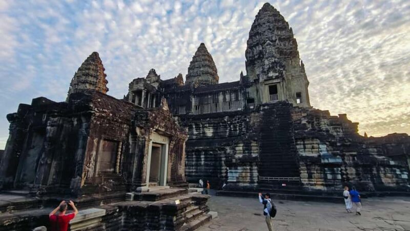 Siem Reap: Angkor Wat Tour & Spanish/Italian-Speaking Guide - Who Will Love This Tour?
