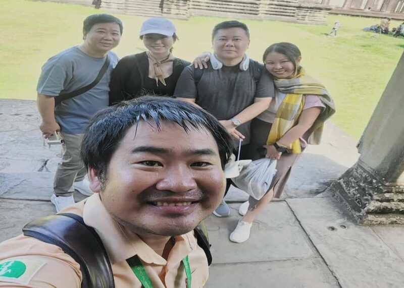 Siem Reap: Angkor Wat Tour with Private English Guide 2 Days - Key Points