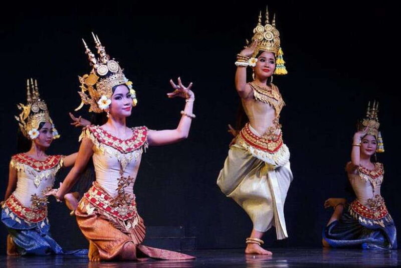 Siem Reap: Apsara Dance Show and Dinner with Hotel Pickup - An Evening of Khmer Culture in Siem Reap