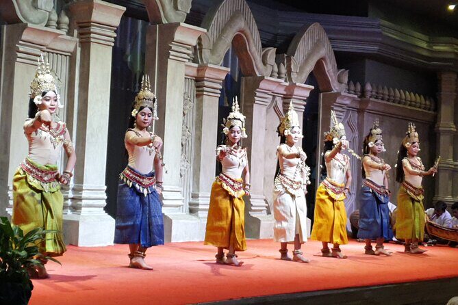 Siem Reap Apsara Dinner show & Hotel Pick up - Key Points