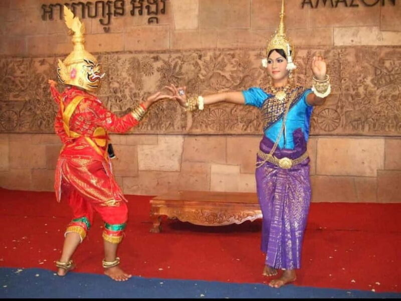 Siem Reap: Apsara Show Buffet Dinner & A/C Vehicle Transfer - Key Points