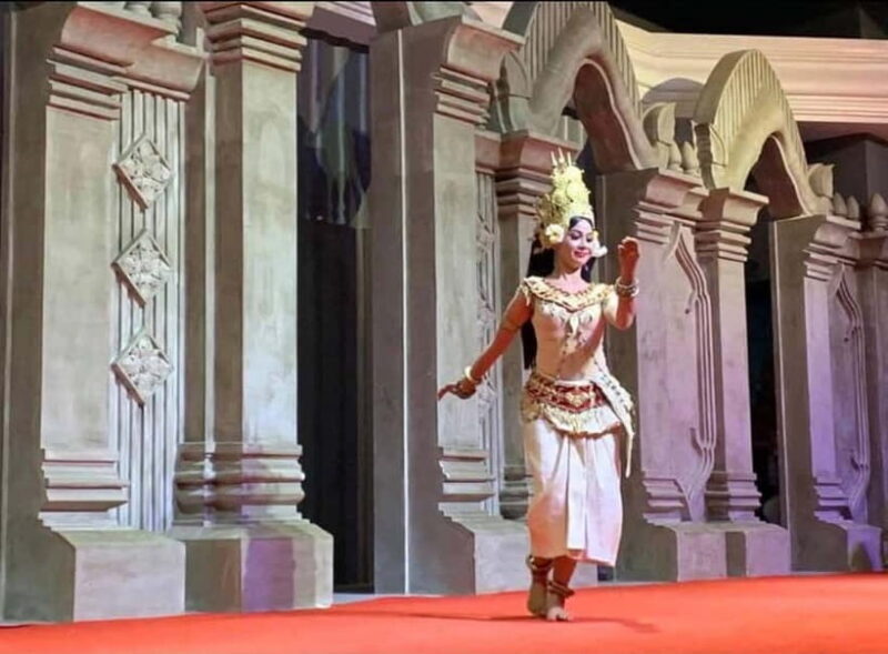 Siem Reap: Apsara Show Buffet Dinner & A/C Vehicle Transfer - The Cultural Show: Classical and Village Dances