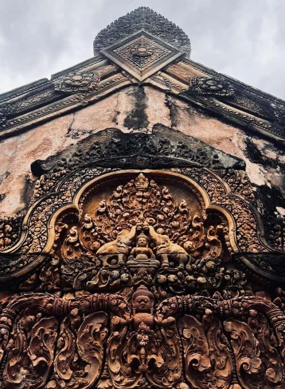 Siem Reap: Banteay Srei & Kbal Spean Trekking Guided Tour - Why This Tour Stands Out