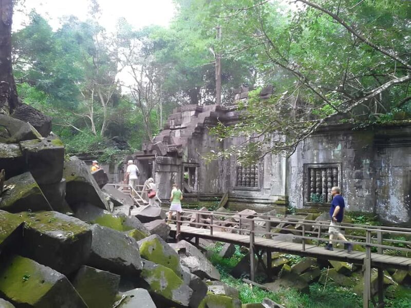 Siem Reap: Beng Mealea Temple, Floating Village Private Tour - The Sum Up