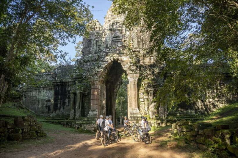 Siem Reap: Bike the Angkor Temples Guided Tour with Lunch - An Authentic Way to Discover Angkor