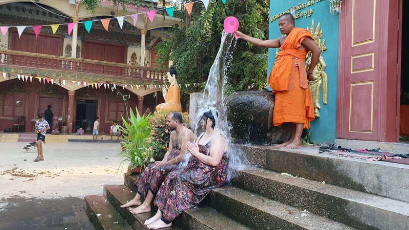 Siem Reap Cambodian Buddhist Water Blessing and Local Market - Who Will Love This Experience?