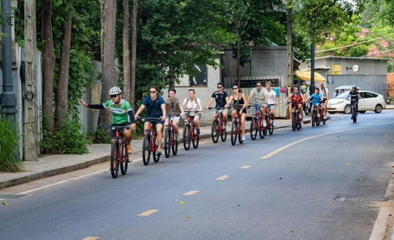 Siem Reap City Haft Day Bike Tour - Exploring Siem Reap on Two Wheels: An Introduction