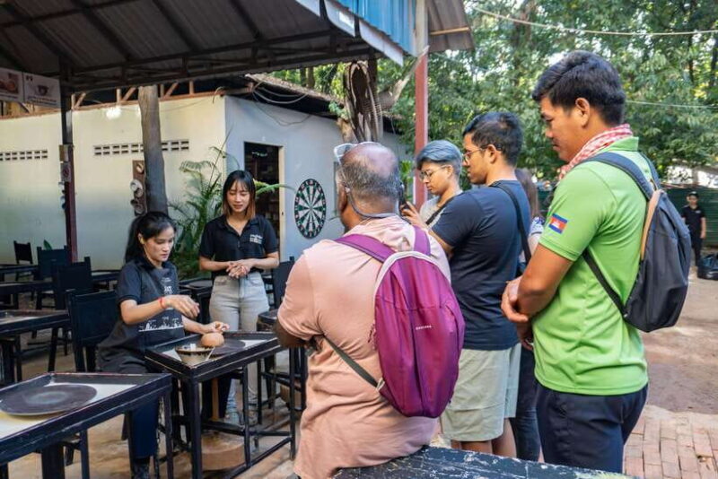 Siem Reap City Tour By Vespa - Exploring the Siem Reap City Tour by Vespa