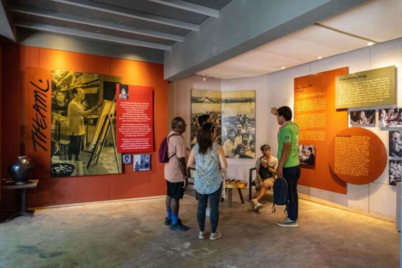 Siem Reap City Tour By Vespa - Reflecting at Wat Thmey – The Killing Fields