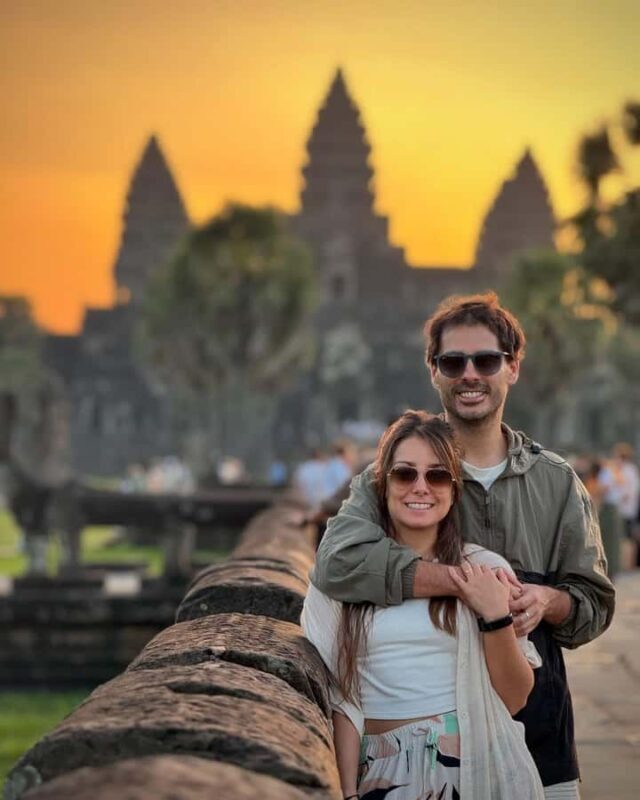 Siem Reap: Custom Angkor Wat Private Tour with Local Guide - Key Points