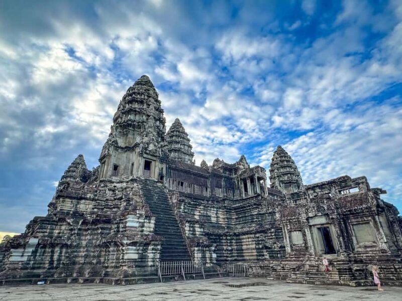 Siem Reap: Custom Angkor Wat Private Tour with Local Guide - Practical Details and Tips