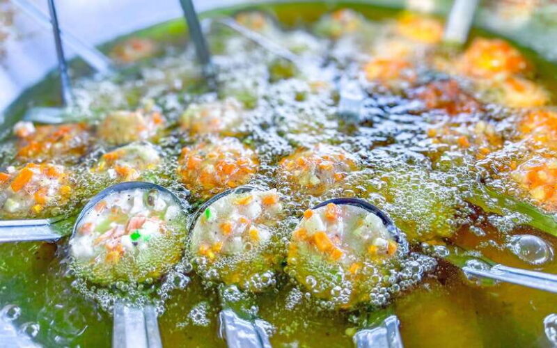 Siem Reap: FREE Market & Local Temple Tour - Key Points