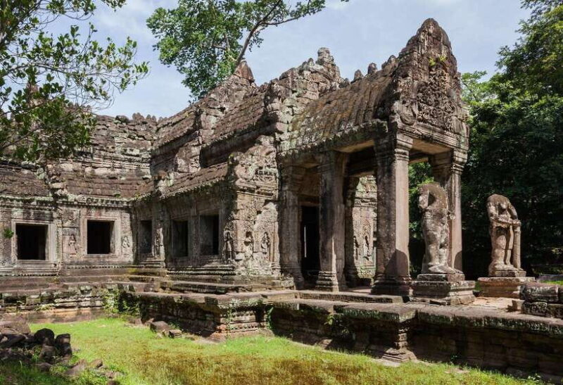 Siem Reap: Grand Circle Temples Tour With Private Tuk-Tuk - What’s Included and What’s Not
