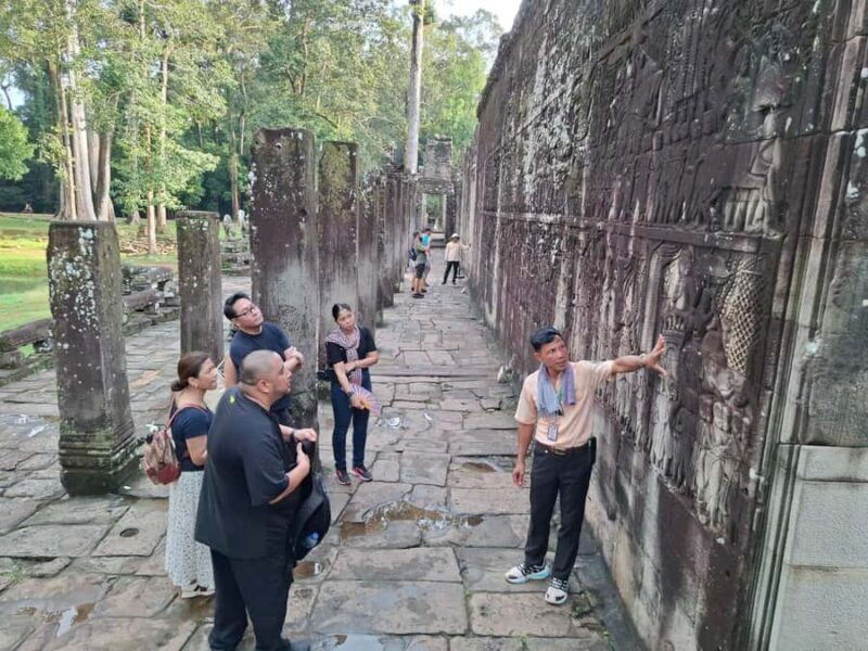 Siem Reap: Grand Temples Tour with Banteay Srei - What Makes This Tour Stand Out