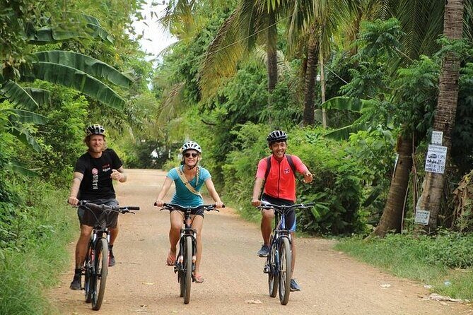 Siem Reap Half Day Countryside Bike Tour with Local Guide - Key Points