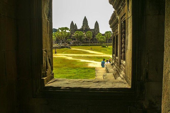 Siem Reap Highlight Angkor Wat Sunset Tour Small Group - The Sum Up