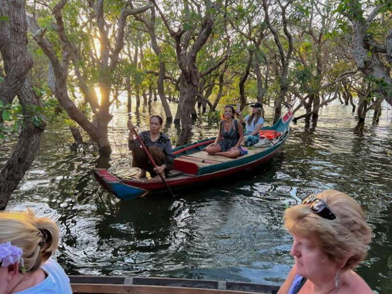 Siem Reap: Kampong Phluk Floating Village Tour with Boat - Practical Tips for Travelers