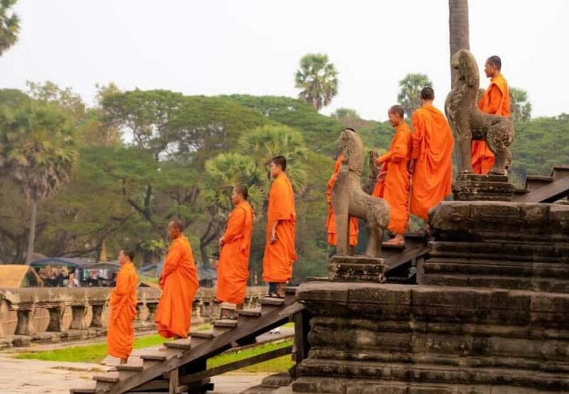 Siem Reap: Personalized Angkor Wat Sunrise/Set & Local Guide - What to Expect at Each Stop