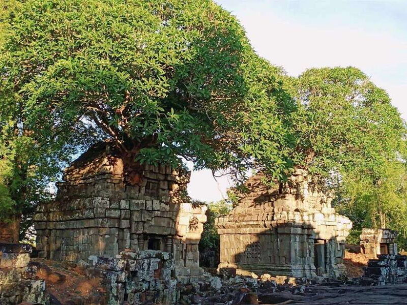 Siem Reap: Phnom Bok Mountain and Grand Circle Temples Tour - An Introduction to the Experience