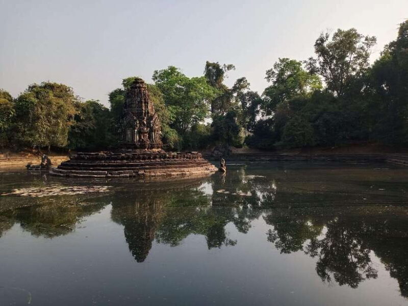 Siem Reap: Preah Khan, Ta Som, and Neak Pean Private Tour - A Deep Dive into the Experience