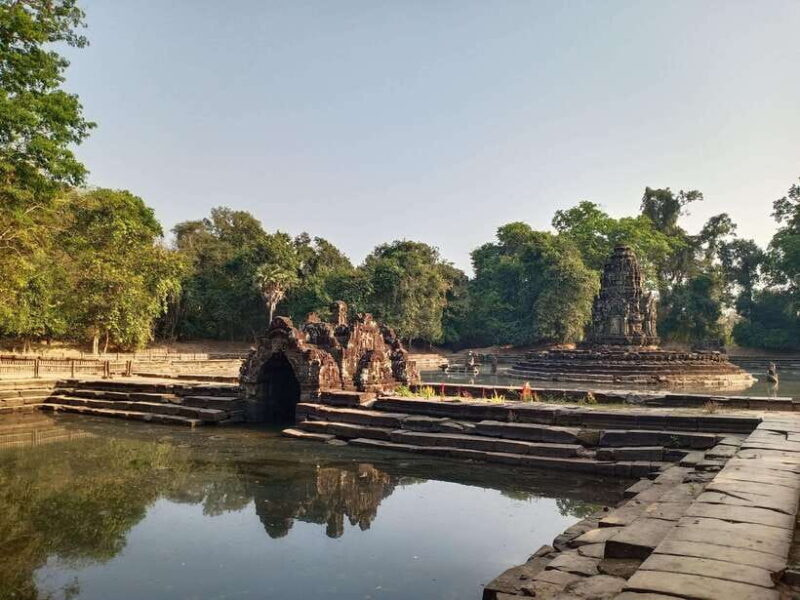 Siem Reap: Preah Khan, Ta Som, and Neak Pean Private Tour - Who Should Consider This Tour?