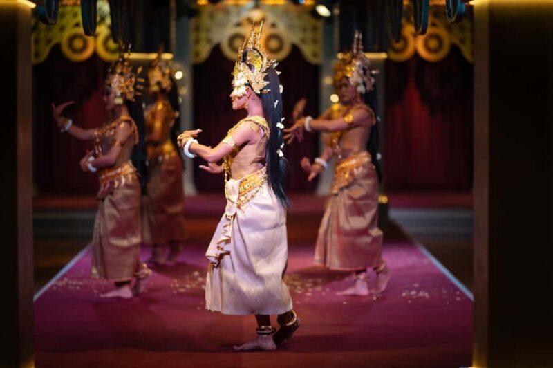 Siem Reap Royal Ballet and Traditional Dance with Dinner - Who Should Consider This Experience?