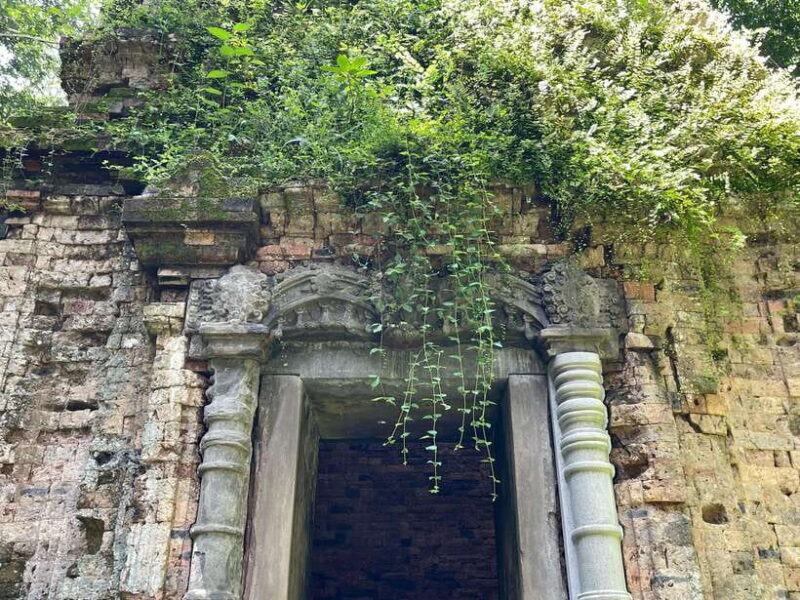 Siem Reap to Explore Sambor Prey Kuk: Hidden Treasures - Practical Tips for Travelers