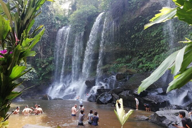 Siem Reap to Phnom Kulen: Waterfalls & 1000 Lingas Tour - Exploring Phnom Kulen: What You’ll Experience