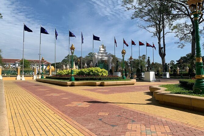 Siem Reap Walking Tour: Landmarks & Hidden Gems - FAQs